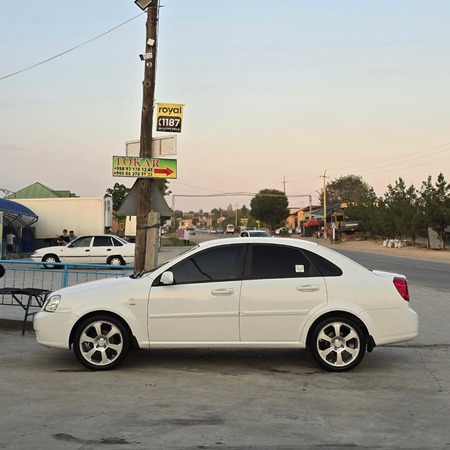 Lasetti 2.1.8L  2012 tozza