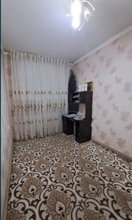 Продаётся квартира Куйлюк 5 2/2/5 Франция 2*6 балкон