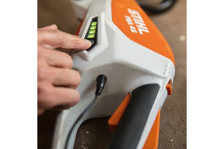 Аккумуляторная воздуходувка STIHL BGA 45, 18