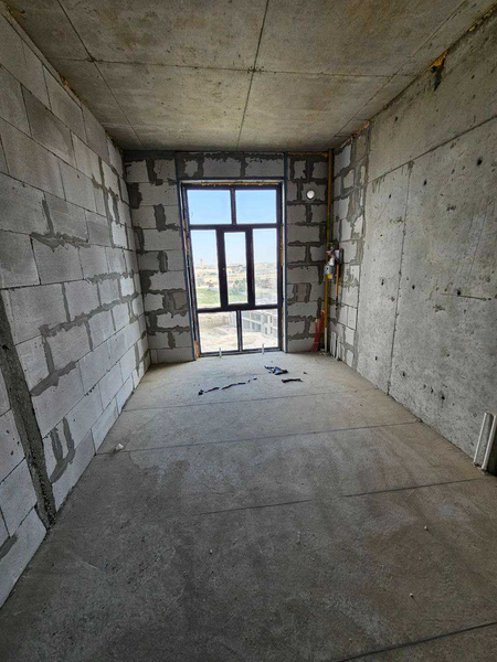 1 xonali 45m² 7-qavat uy sotiladi