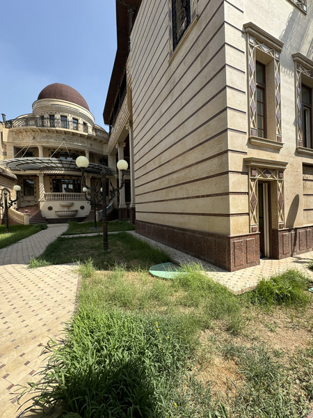 Срочно Продается Яккасарайский р-н шикарный болщой мароканд стиль дом