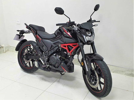 Мотоцикл LIFAN SR200 в Мотосалоне BIKELAND