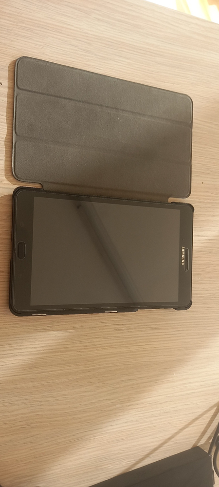 Продаётся планшет Tab A