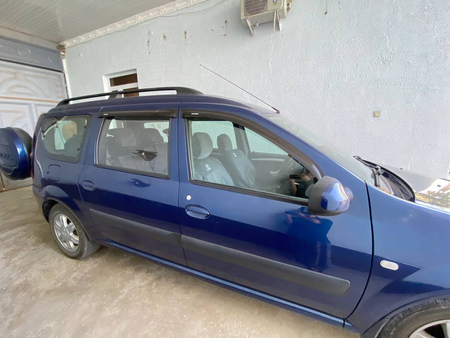 Lada Largus 2014yil