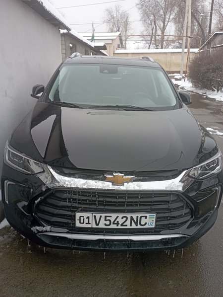 Traker 2024 yengi yurilmagan . Srochniy sotiladi