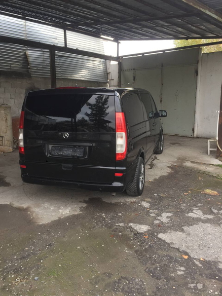 Mercedes Benz Vito
