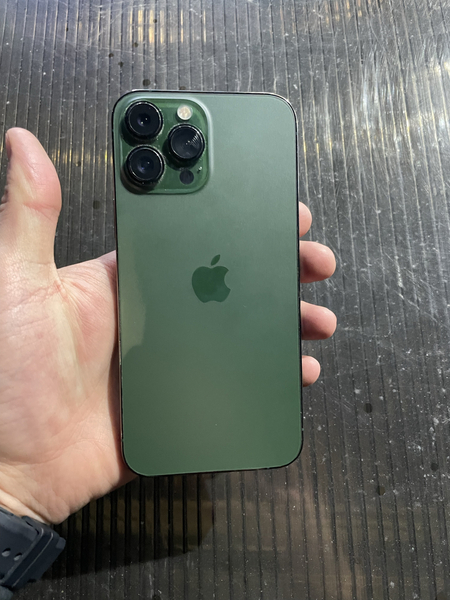 Iphone 13pro max sotiladi