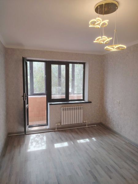 Продаётся 2х комн квартира на 7 этаже Ор-р ЦУМ - Зарафшон