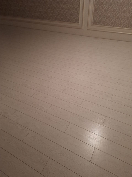 Nalivnoy pol quyamız relin yopishtiramiz lelonim yopishtiramiz tarket