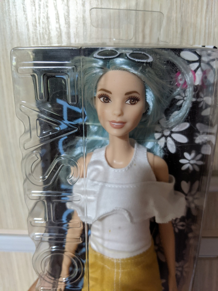 Кукла Barbie Fashionistas Blue Beauty