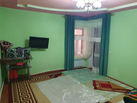 Уй сотилади 12 сотох Чкалов Заргар кучаси