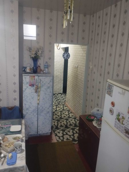 Продаю 2-х комн.квартиру г.Гулистан 5микр.4 этаж.С мебелью и техникой.