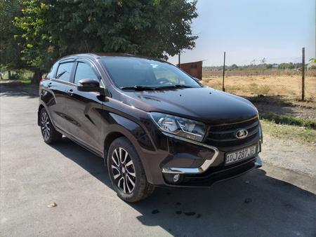 Lada Xray продам