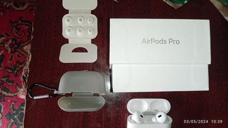 Air Pods pro  naushnik