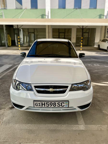Prodayotsya Nexia 2, 1.6 v xaroshom sostayani 2015