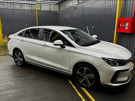 Продам Электромобиль BAIC EU5