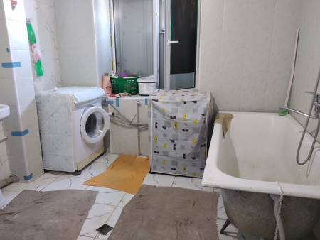Продается 1-комнатная Юнусабад Ботанический,Бывшее Общеж