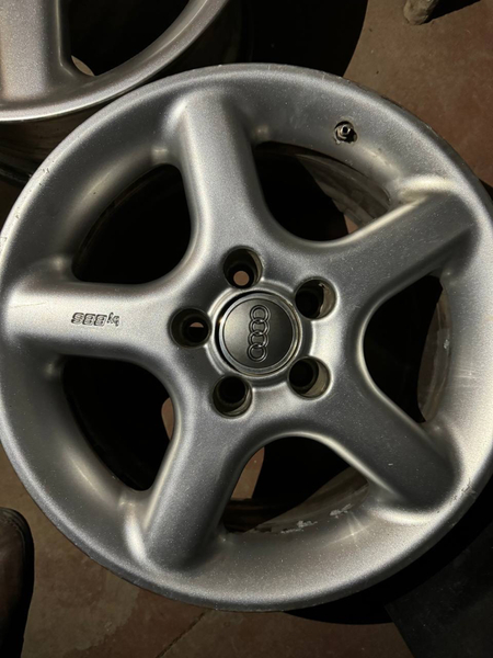 Audi saka diska