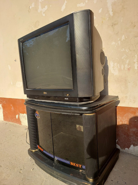 Телевизор Lg, Panasonic