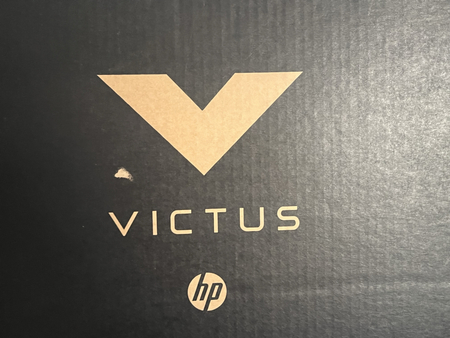 Hp Victus sotiladi
