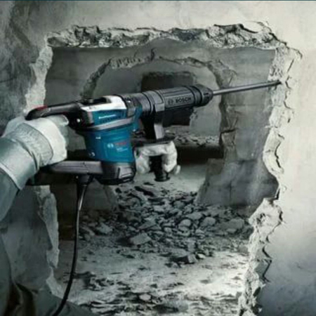 BOSCH perforator atboynik xizmati. Teshik ochamiz va Transha qaziymiz.