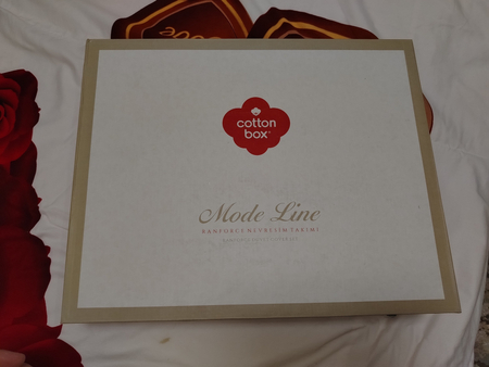 Срочно продаю постельное бельё COTTON BOX