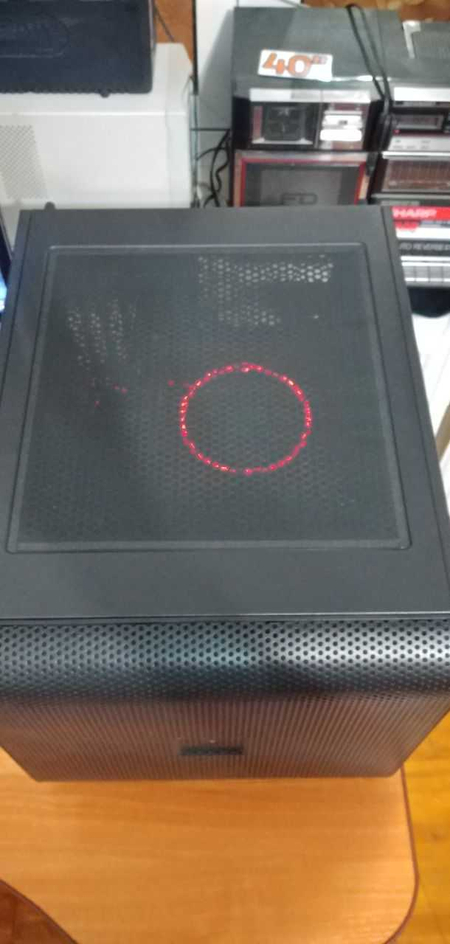 Системный блок в редком корпусе Thermaltake Core V21
