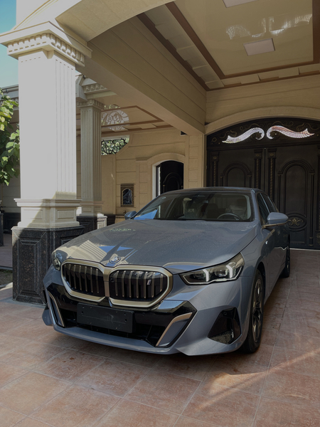 Продам BMW i5 35L M пакет | 2024 год | Счет справка