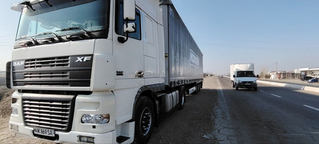 DAF XF EURO 3 + KRONE прицеп cотилади