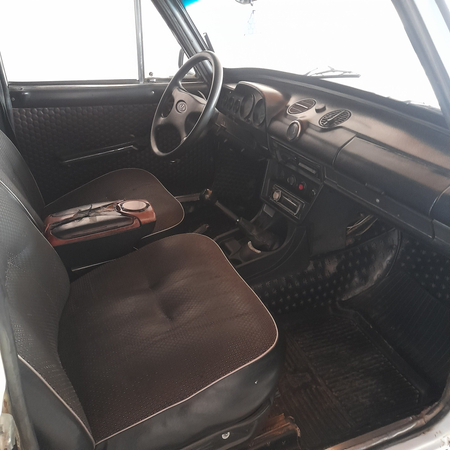 Vaz 2106 srochna sotiladi