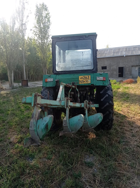 Xoʻjalik traktor TTZ