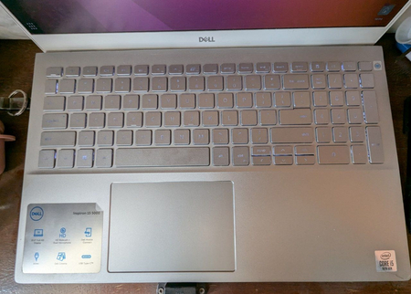 Dell Inspiron 15 ноутбук