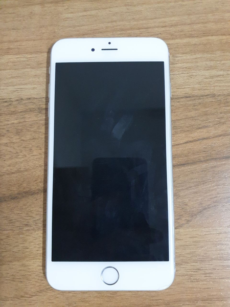 Iphone 6 pluss ideal holatda