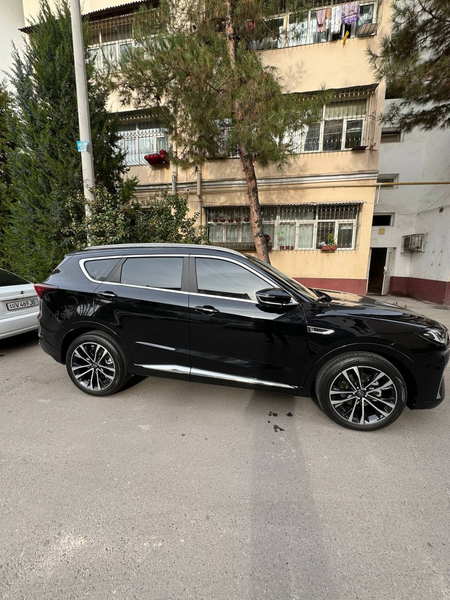 Jetour X 70 (2023/2024)
