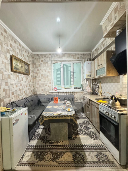 Продажа 1/3/5 Максимм Горький . Буз базар 26м2