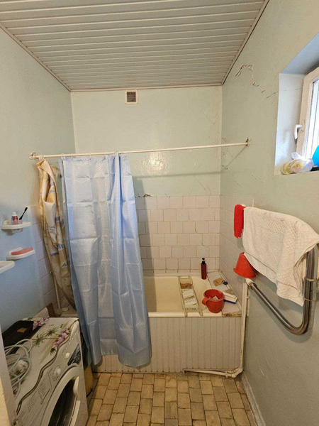 м.Х.Алимжана Дархан ул.Т.Ханум спецплан 3-комн 4/4 120 м² средняя