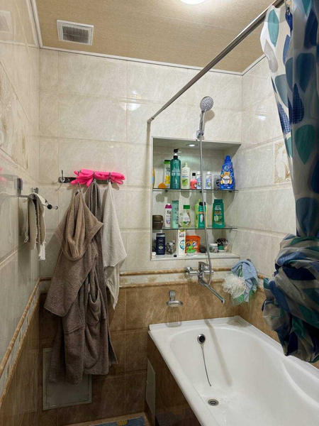 Юнусабад-19, 3(двойной зал)/5/5 с ремонтом 90 м², балкон 2*6 м.