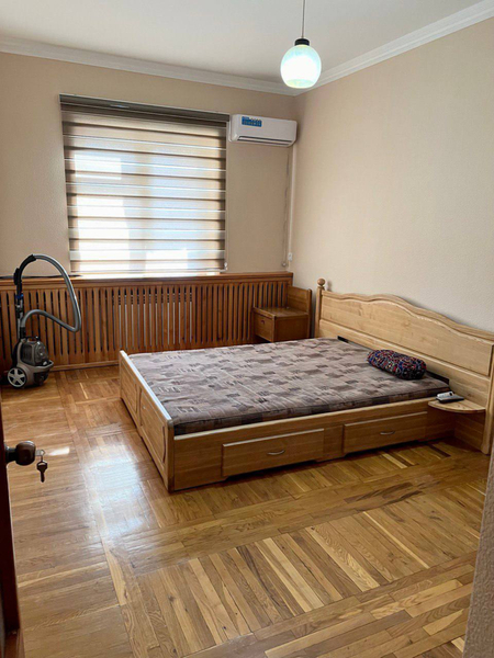 Чиланзар Е квартал. 120м2. С лифтом!