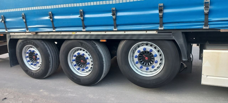 Renault + KRONE прицеп cотилади