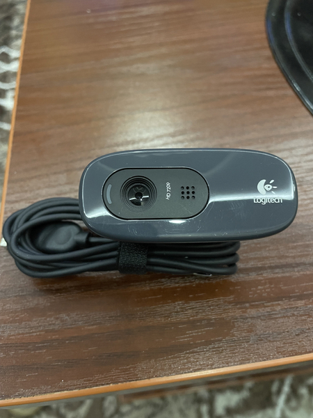 Веб-камера Logitech C270 HD 720p+наушники с микрофоном