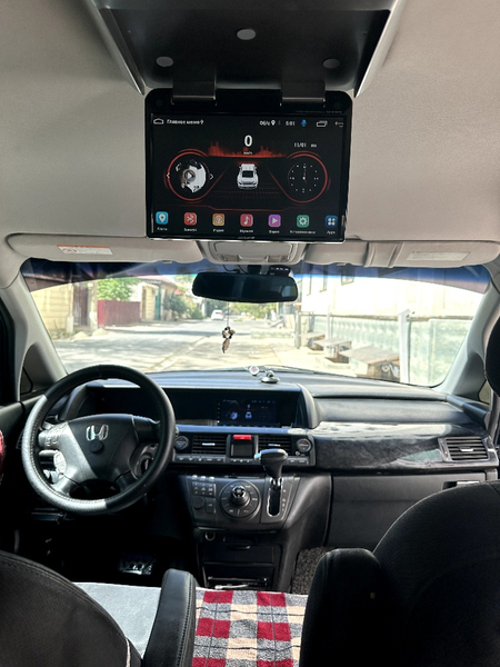 Продаётся HONDA Elysion