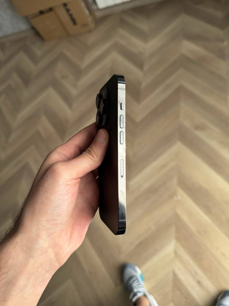 iPhone 14 pro 256