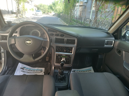 Nexia 2 dons 1.6
