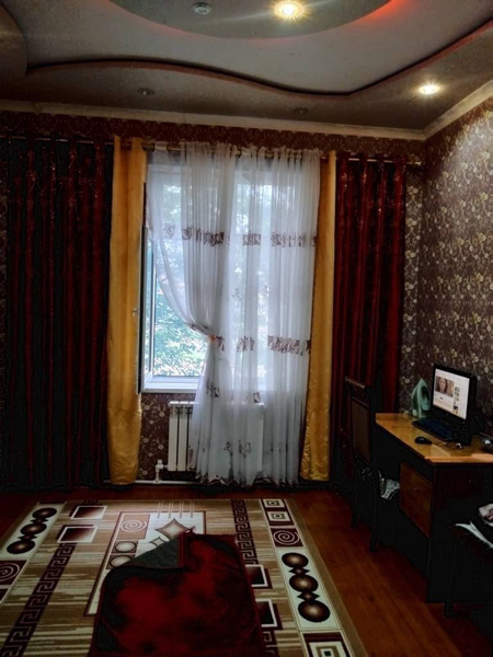 Срочно коттедж сотилади