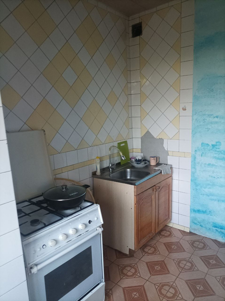 Продается 3/4/4 квартира в Янгихётском районе.