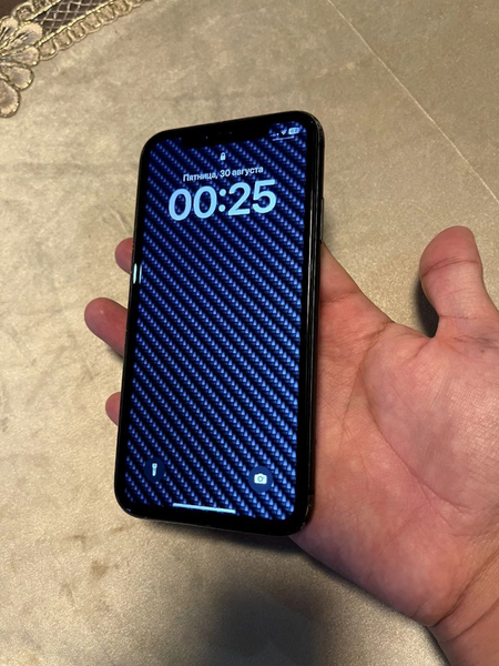 iphone 11 срочно продоется