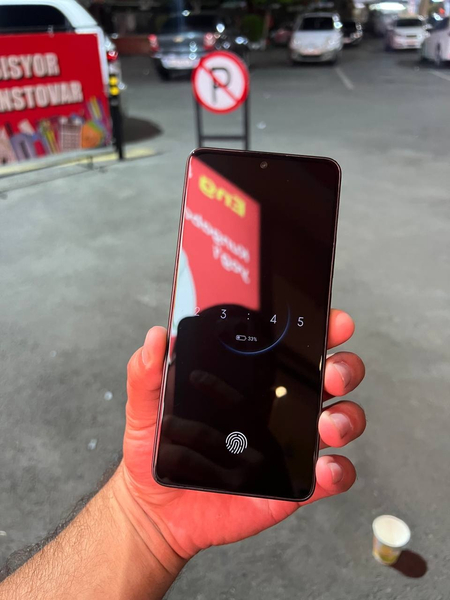 Redmi note 13  8/128