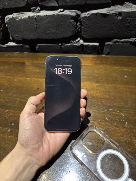 Iphone 15 pro 128 gb