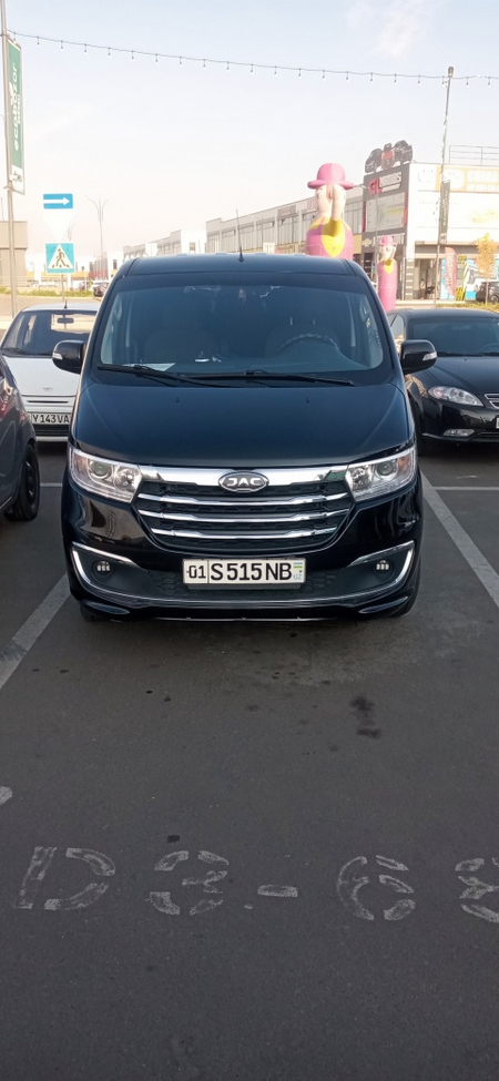 Jac микроавтобус сотилади 2023 йил 27000 км юрган