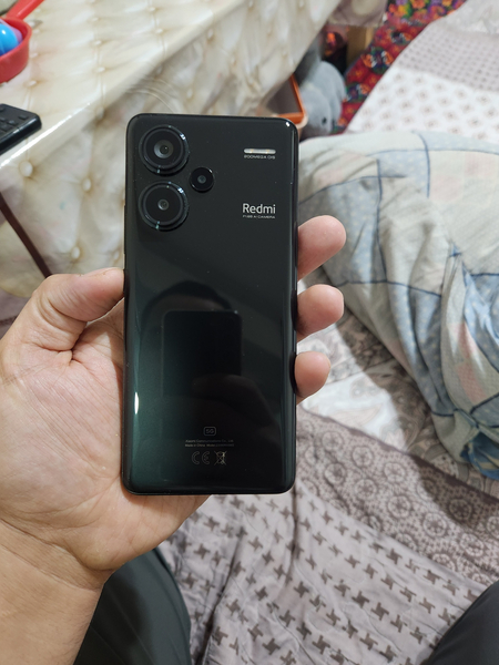 Redmi Note 13 pro plus 5 g 12 azu 512 gb